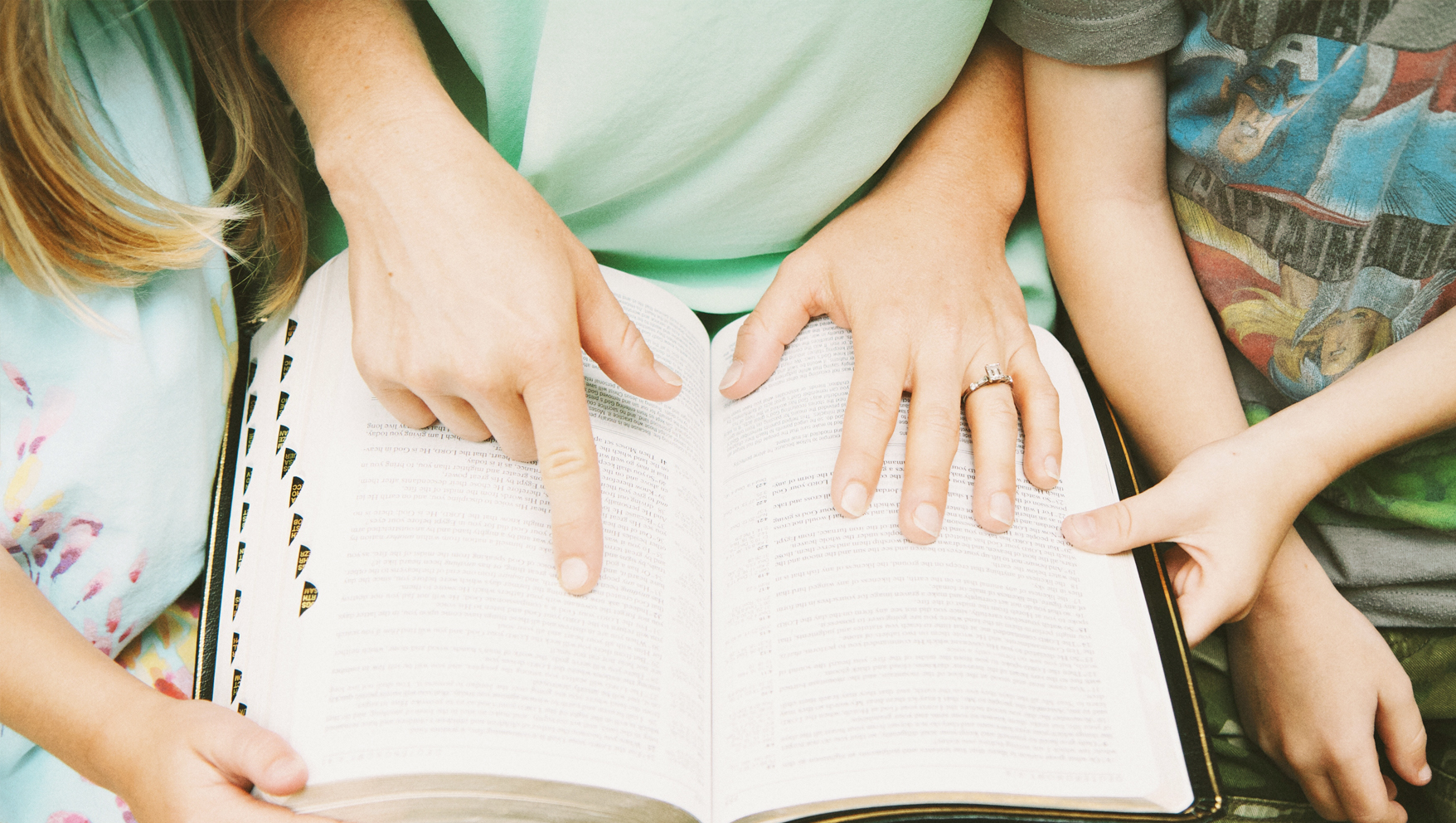 What Does the Bible Say about Motherhood? | Jellytelly Parents